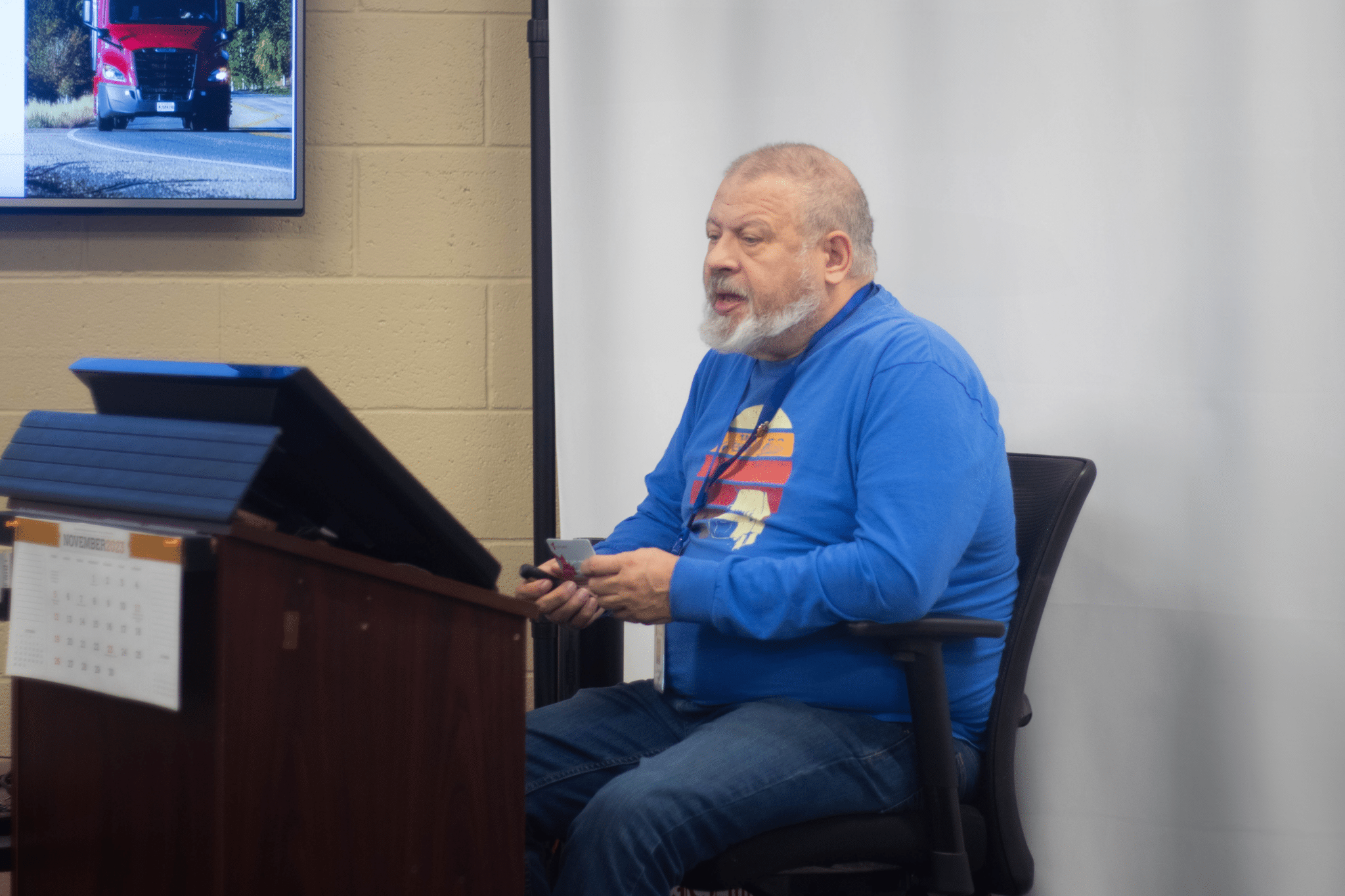 Everything you Need to Know About Truck Driving School - CDL Truck ...